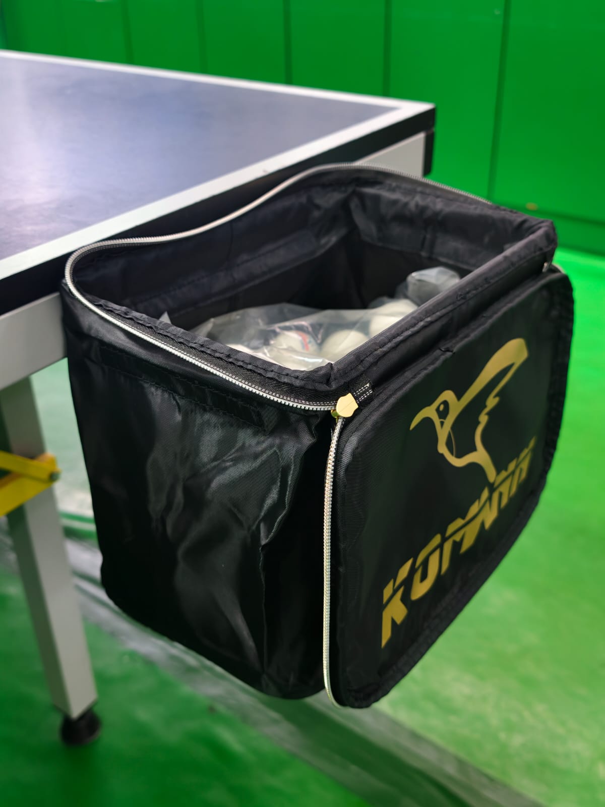 KOMANN MC BALL BASKET (高猛磁石乒乓球袋) – Winning Sports Table Tennis